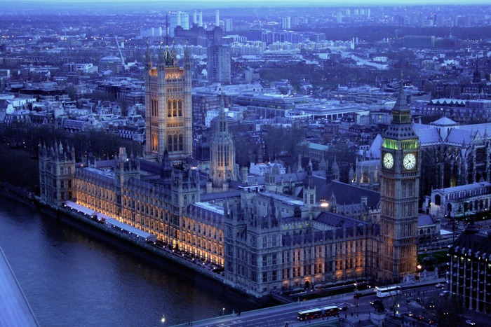 Palacio de Westminster | FOSTER History & Collective Memory